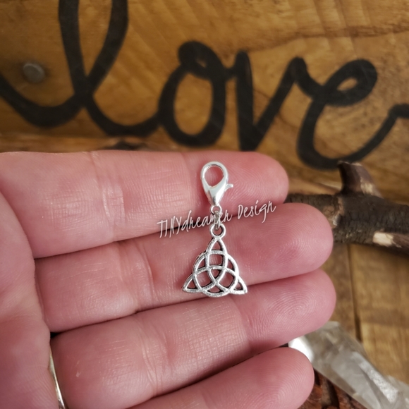 TINYdreamer Design | Jewelry | Triquetta Trinity Celtic Knot Charm ...